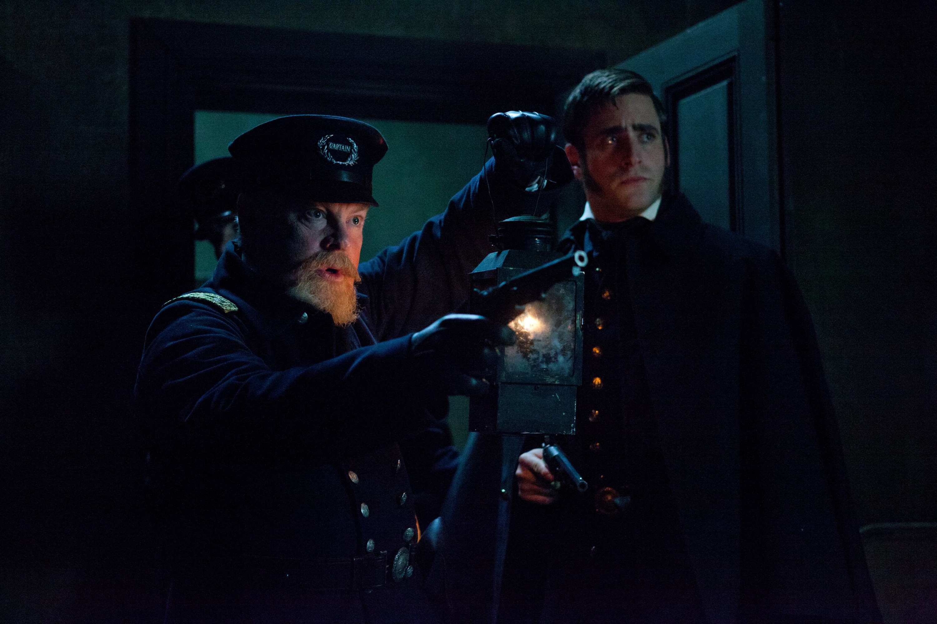 Production Stills - TheRaven S006 - The Oliver Sensation - Photo Gallery